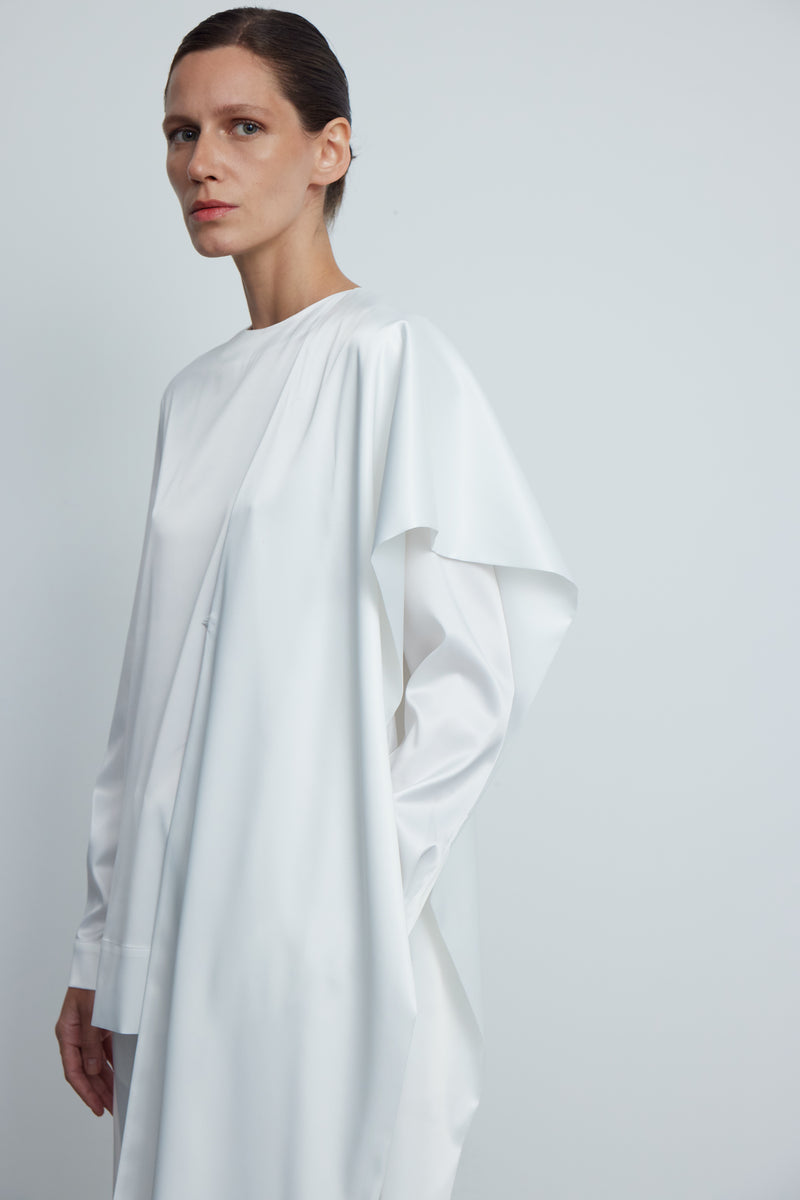 White Silk Set – Trend Driven